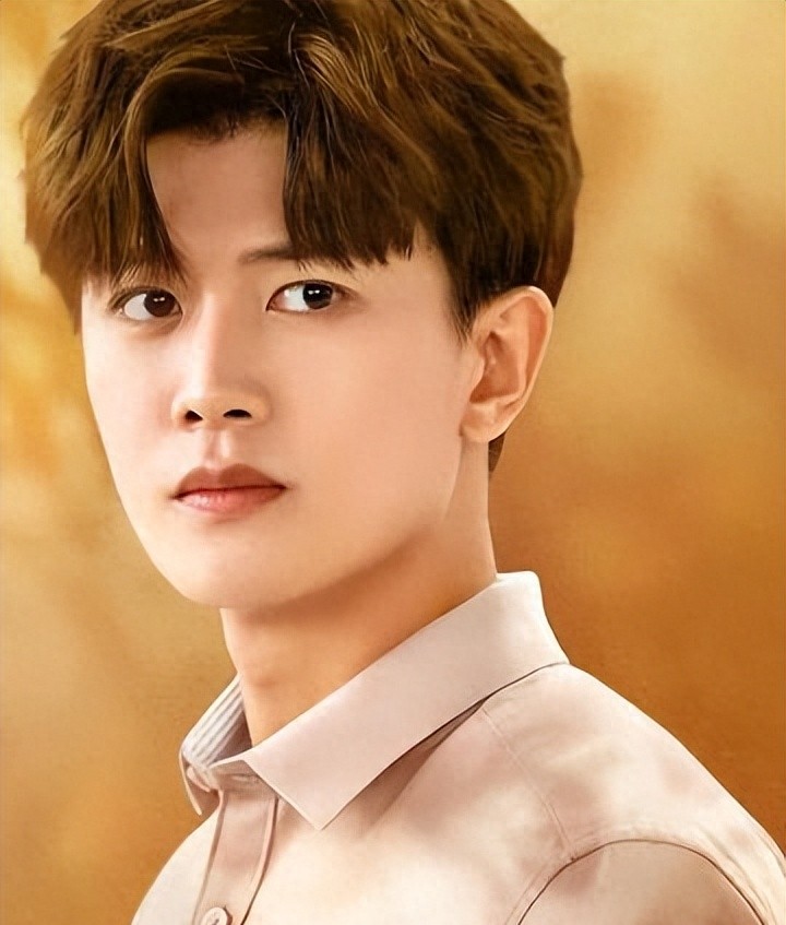 Zhuo Wei wants to reveal that Gua, a top male star, has been bought for ...