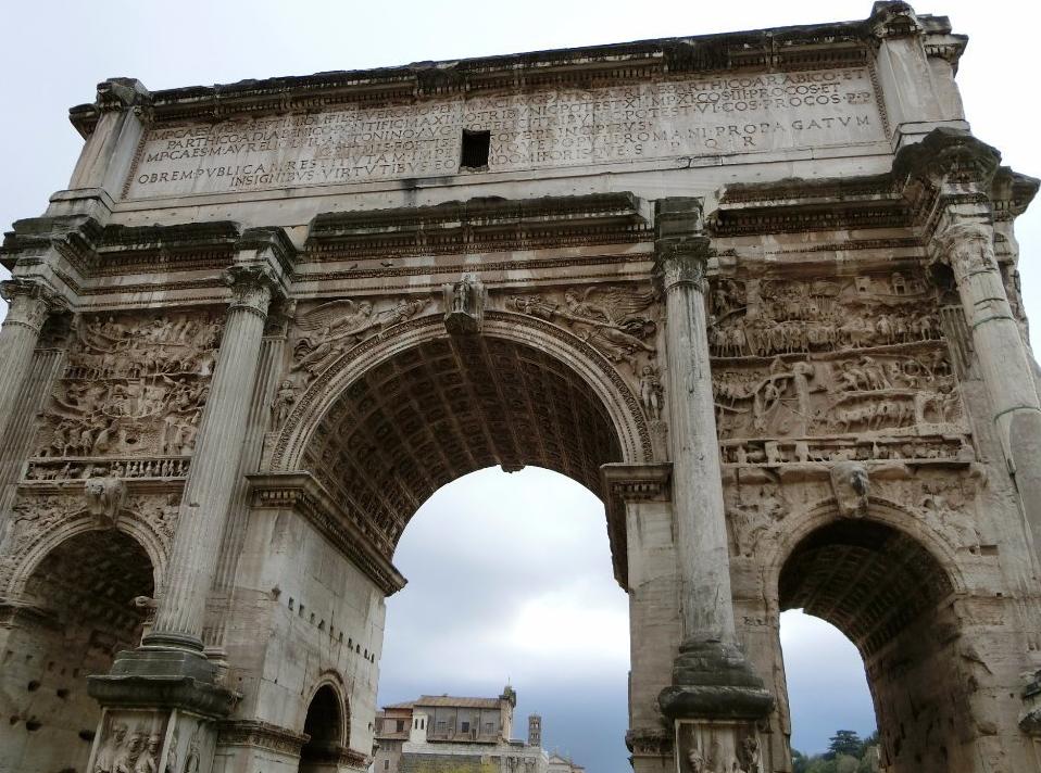The development of Italian city gates during the Renaissance - iNEWS