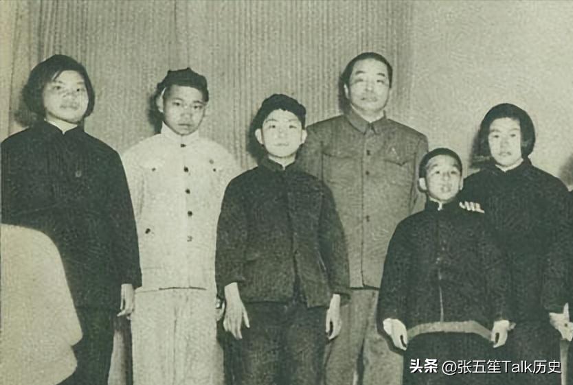 Pu Anxiu proposed to the organization to divorce Boss Peng, Deng ...