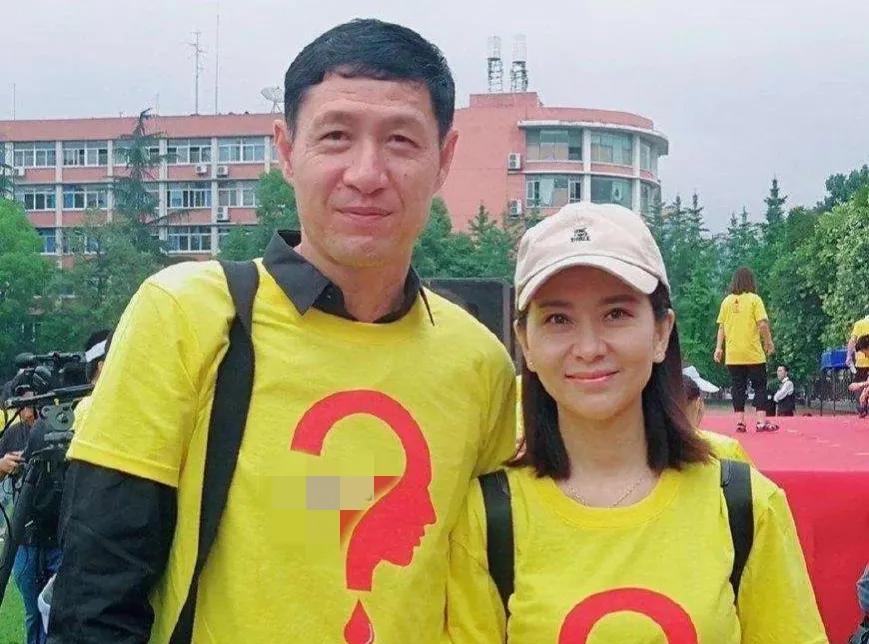 Singer Gan Ping: Marrying a football player and stepping back, how is ...