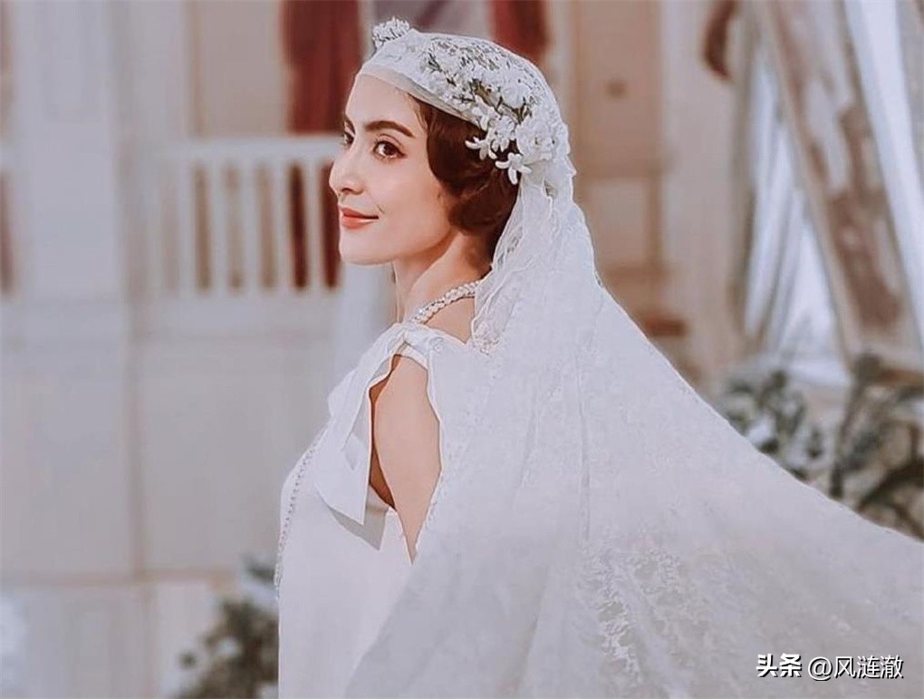 Thai star Pinky made her first appearance after being released on bail ...