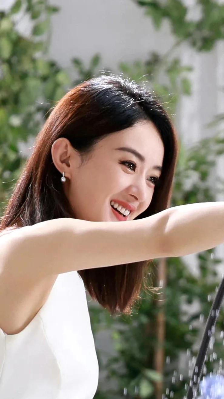 Zhao Liying 230807 Exquisite Atlas Warm and Tranquil - iMedia