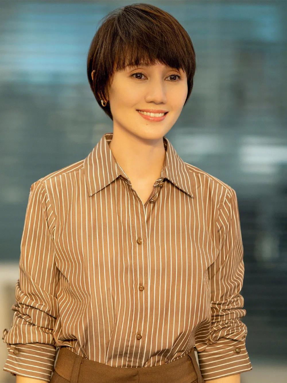 "Battle of the Roses" Yuan Quan with the same style - iMedia