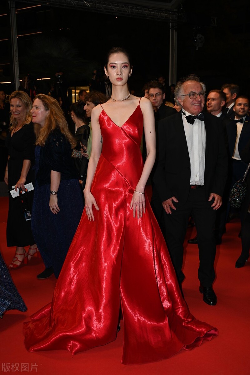 Chinese model Xiang Jingjing: May 18, 2023 red carpet premiere of ...