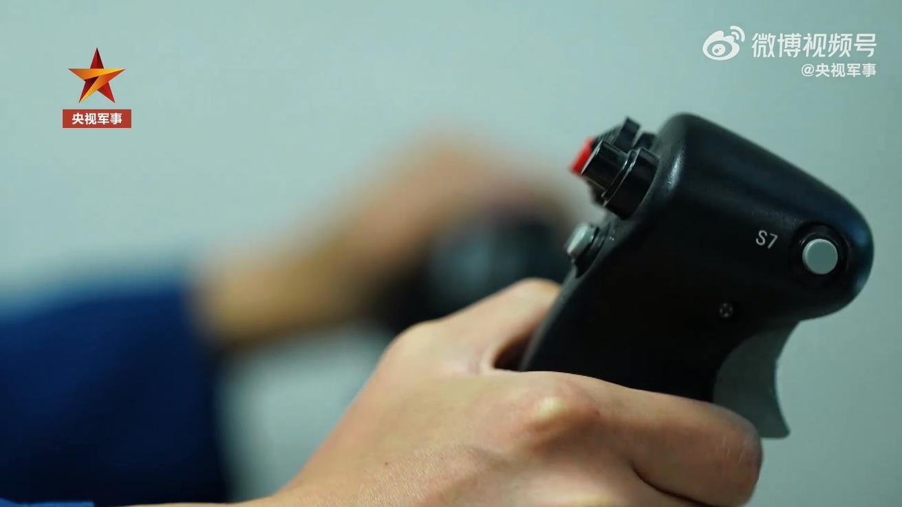 CCTV visited the PLA Air Force's drone unit for the first time, and the ...