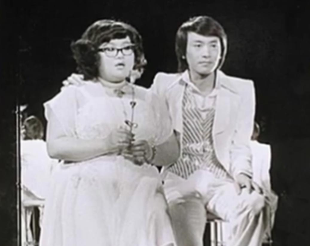 Luo Wen, the queen male singer in Jin Yong's drama, the godfather of ...