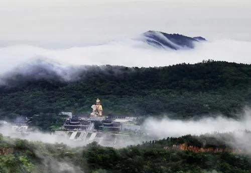 Tao Hongjing's "Edict Asking What Poems in the Mountains to Answer" - iNEWS