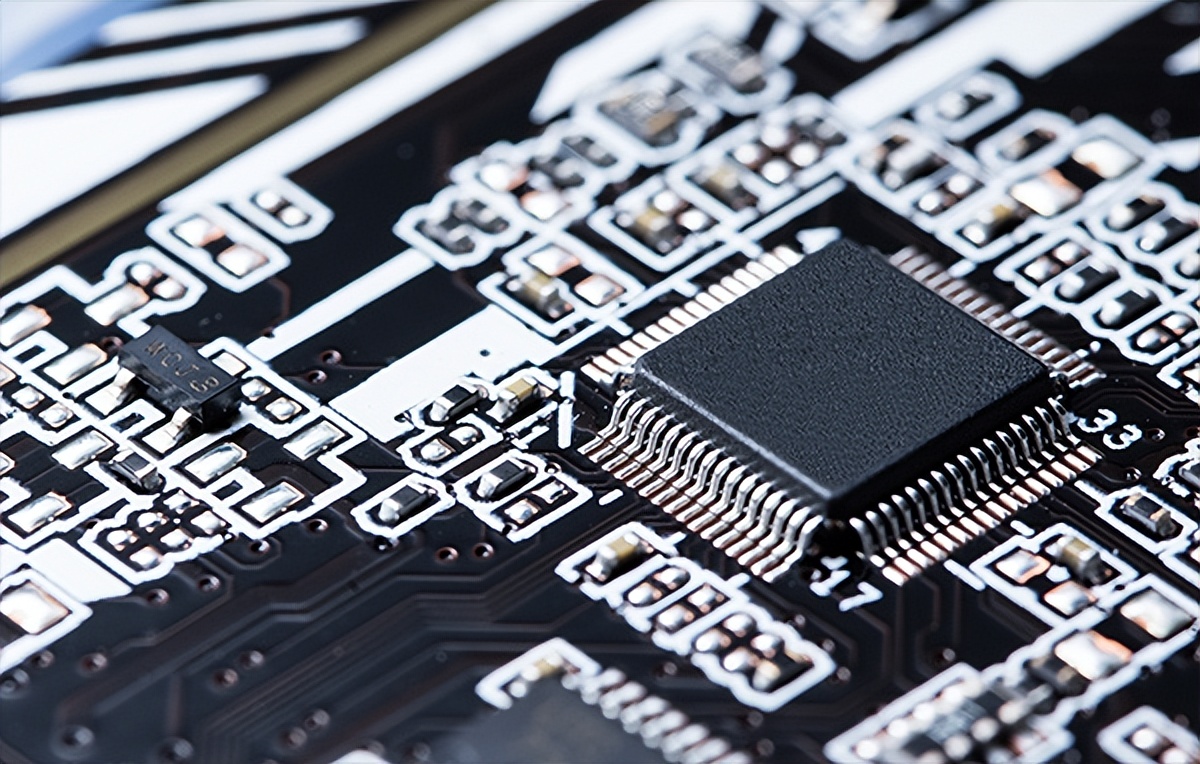 What are the internal and external causes of voice chip aging? - iMedia