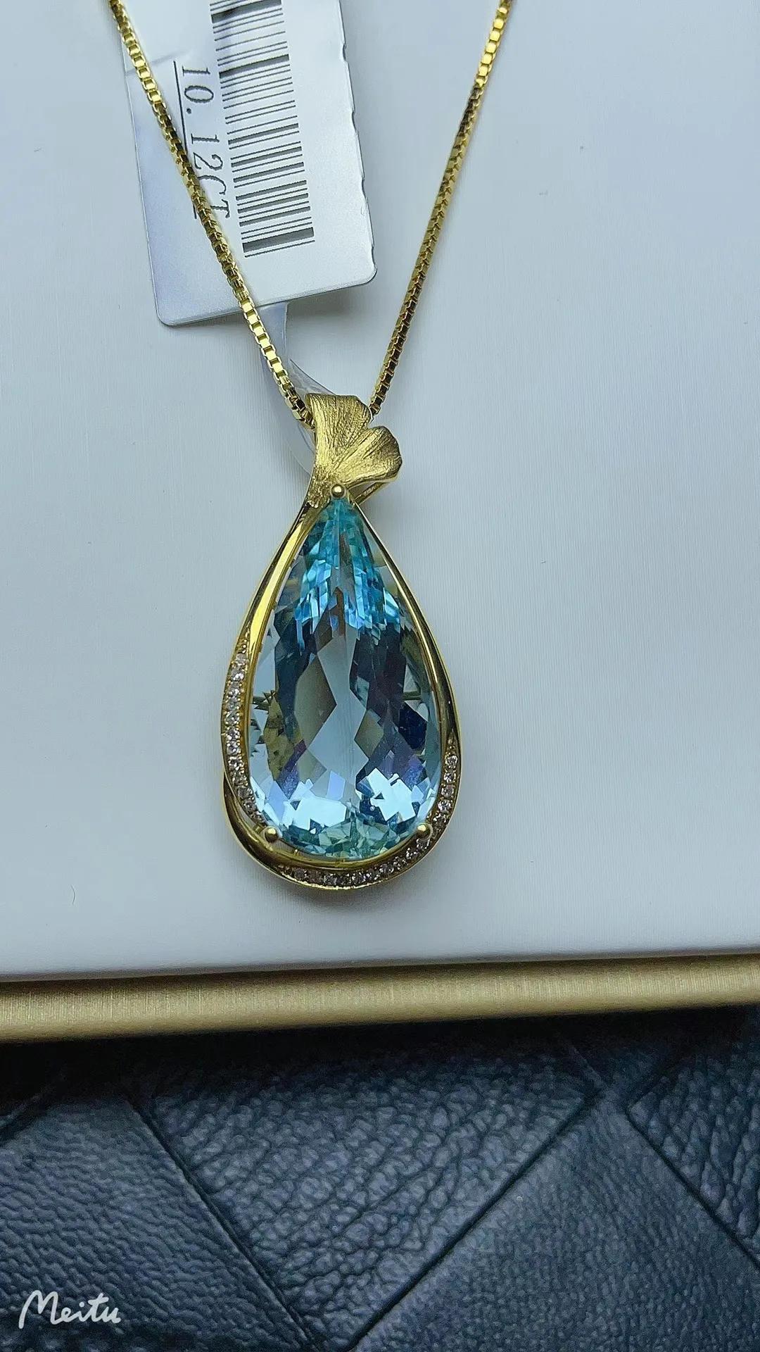 Looking forward to a delicate life, nostalgia for the years, being ...