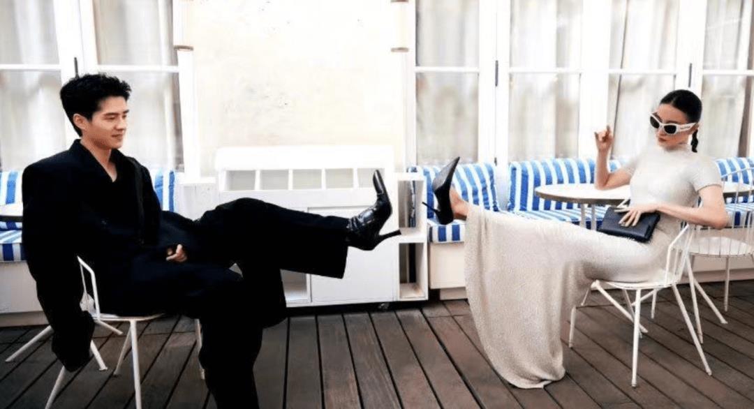 After Liu Haoran and Zhou Dongyu fall in love, wearing high heels has no image burden, he is ...