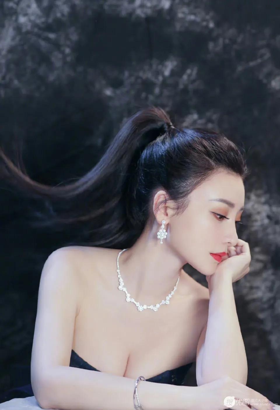 Chinese fashion sexy beauty - Liu Yan - iMedia