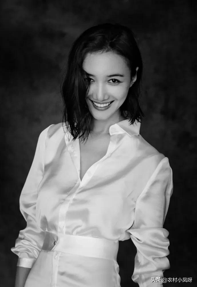 Share pictures - temperament goddess Han Wenwen - iMedia