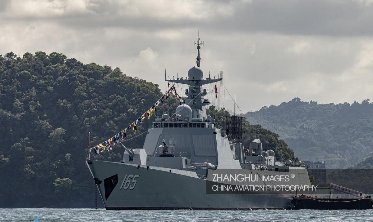 The 16 warships of the People's Liberation Army are close to the Taiwan Island battle patrol ...