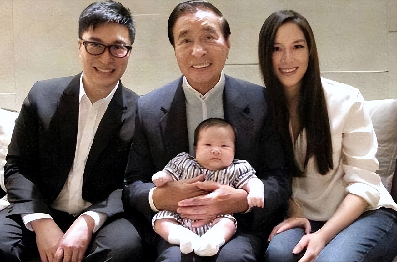 The former daughter-in-law of Li Ka-shing, who gave birth to three ...