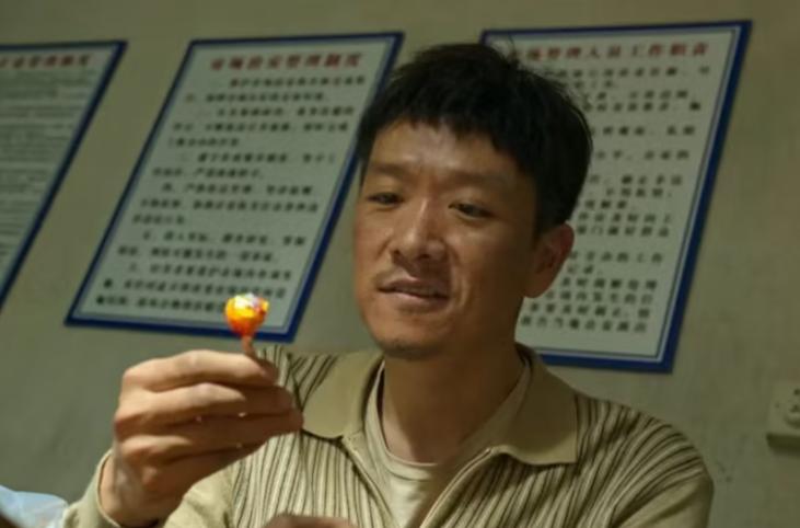 The "Old Mo" actor was ridiculed for bringing goods live, and learned ...