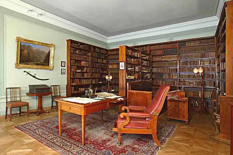 Pushkin Museum on Kropotkin Prospekt in Moscow - iNEWS