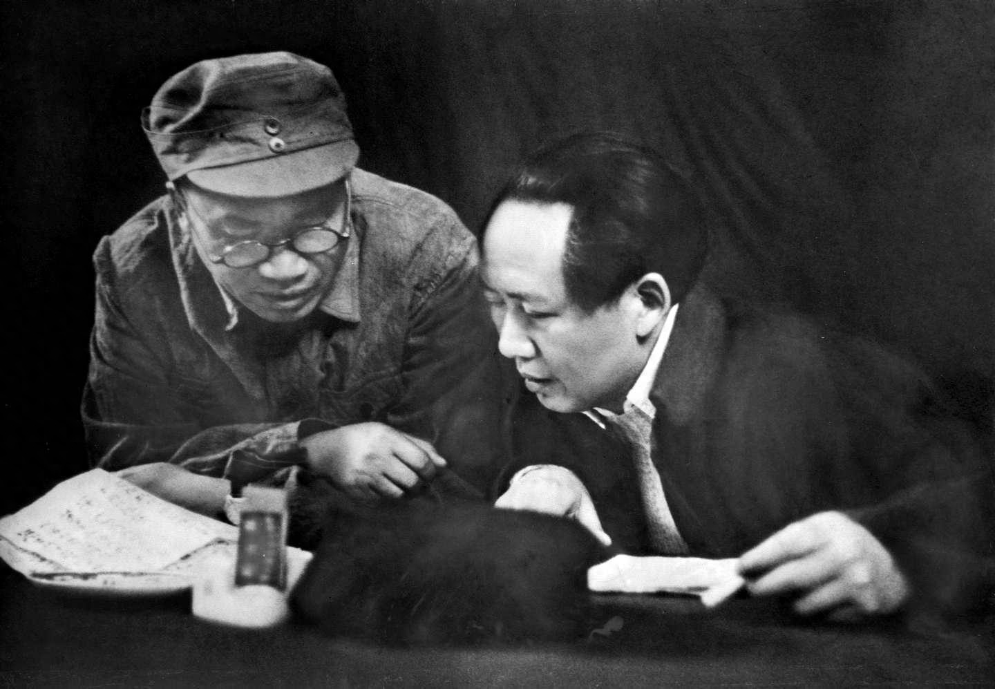 The founding major general was dating. When Mao Zedong saw it, he said ...