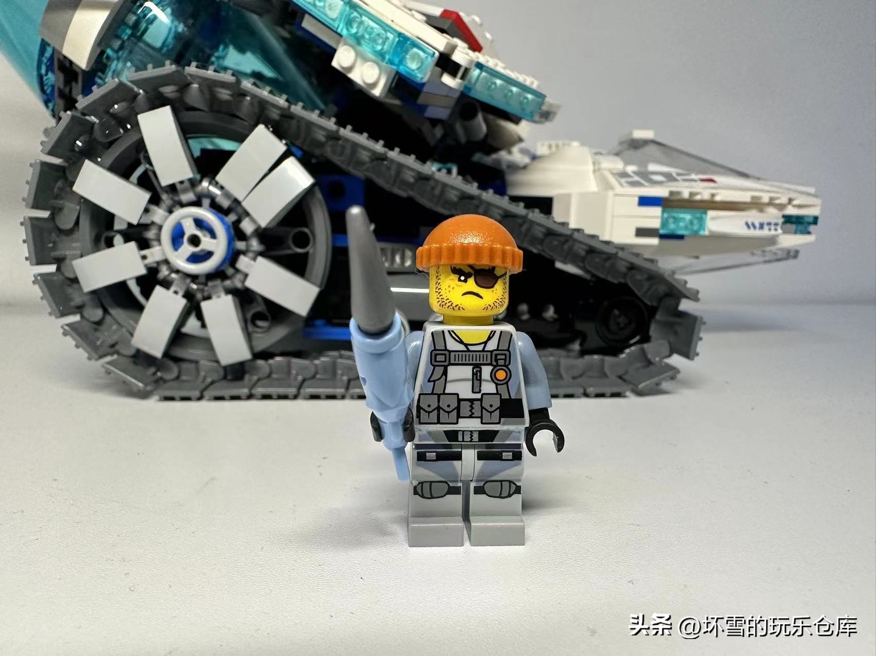 Try LEGO Phantom Ninjago 70616: Ice Tanks! invincible - iNEWS