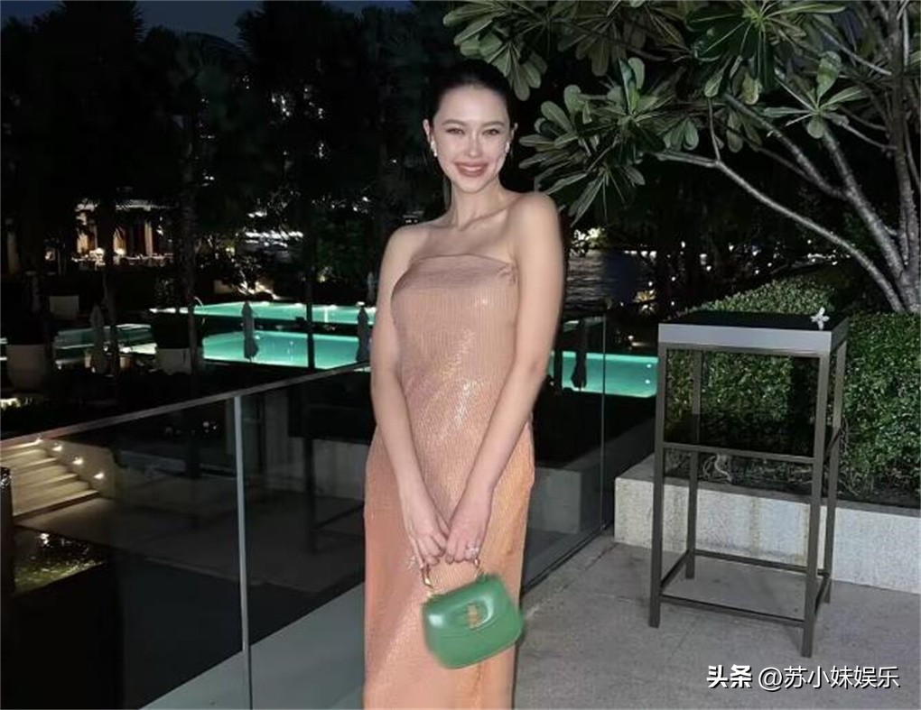 Top Time Manager! 3 royal little Pat married a wealthy family and gave ...