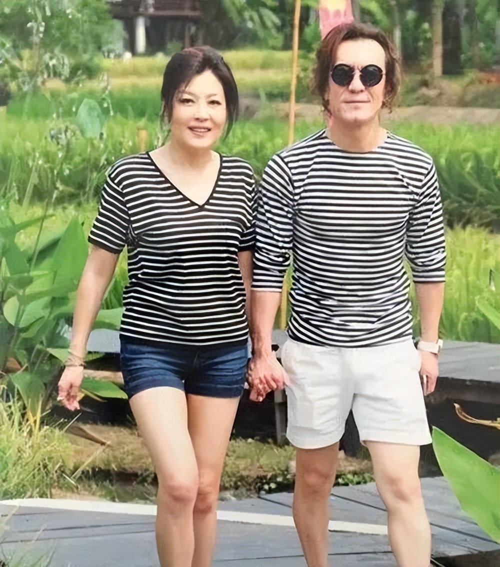 4 years after Li Yong's death: Wife and daughter brought 200 million inheritance to the United ...