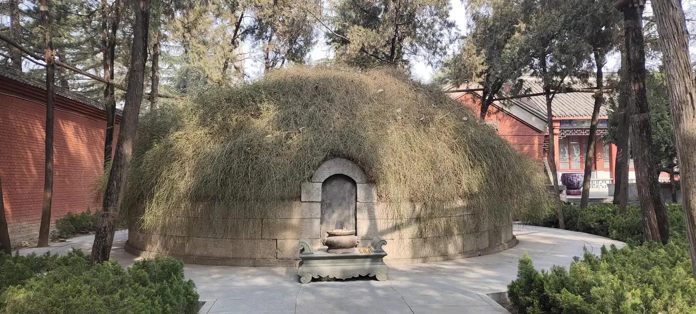 Baima Temple Diguo Cemetery - iMedia