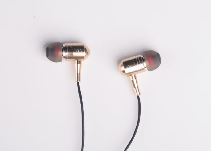 Different classifications of headphones (2) - iMedia