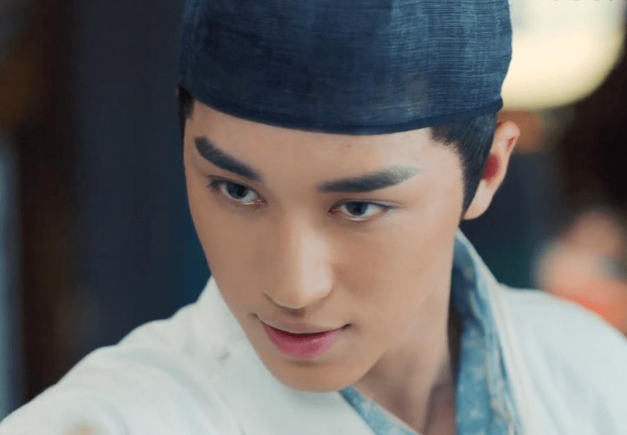 The 4 couplets that make people talk about are witty and talented, no ...