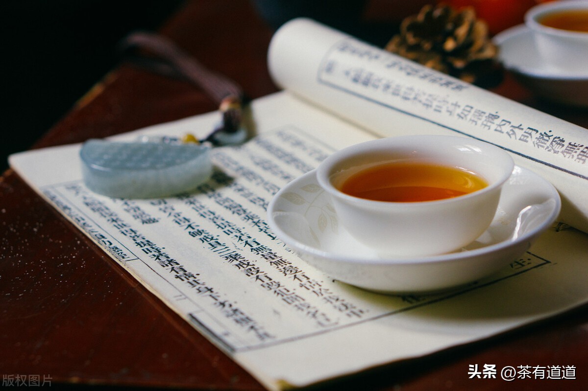 Lu Tong's "Seven Bowls of Tea Poems" - iMedia