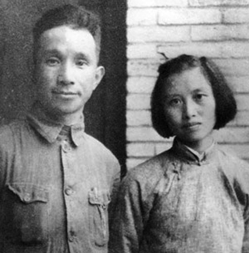 Chu Qing joined the army at the age of 15, refused Su Yu's confession ...