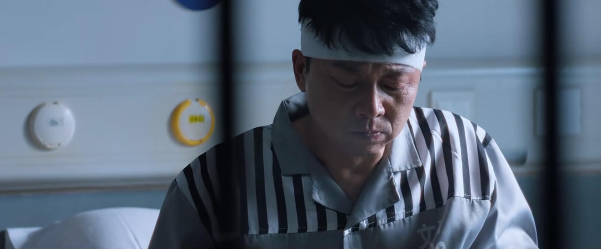 "Imperfect Victim": Successfully framed by Zhao Xun, crying in prison - iNEWS