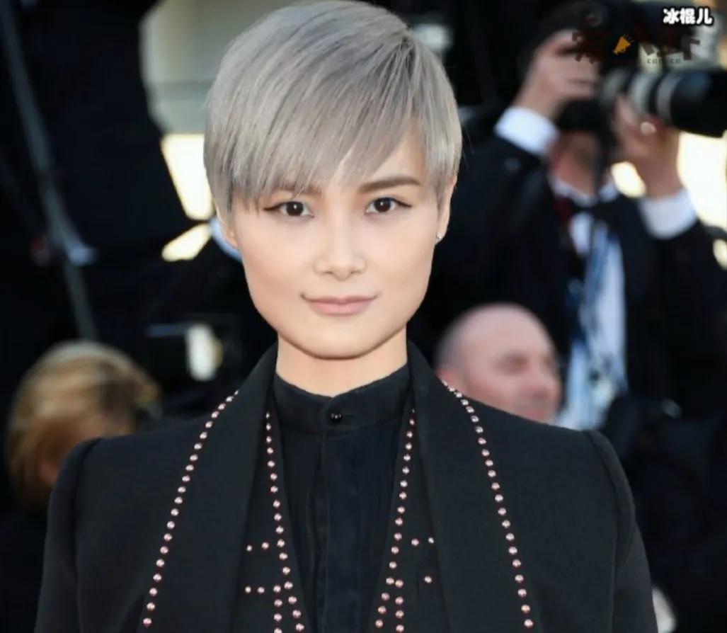 Li Yuchun: From Super Girl to Asian Hero - iNEWS