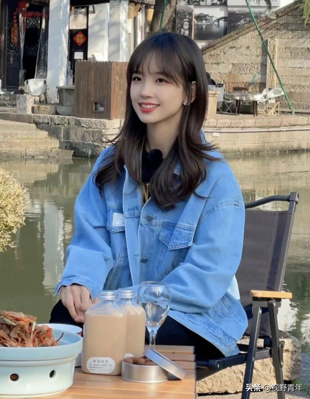 Smart girl, CCTV cute ceiling! - iMedia