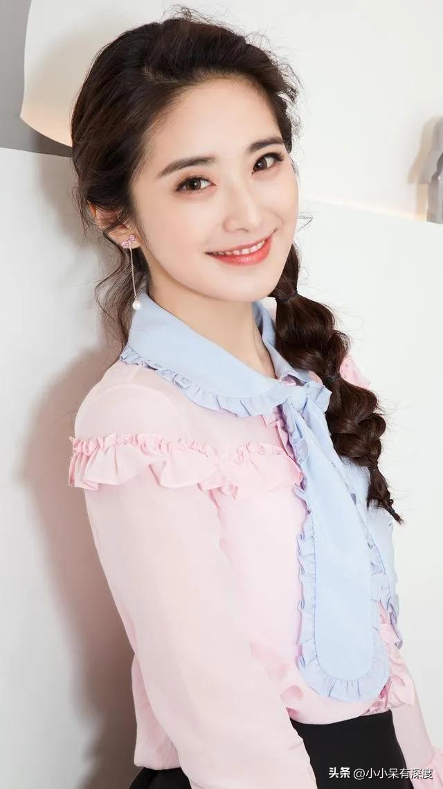 Hunan Satellite TV Huadan Liu Ye recent photo, beautiful! She is 35 years old, she feels very ...