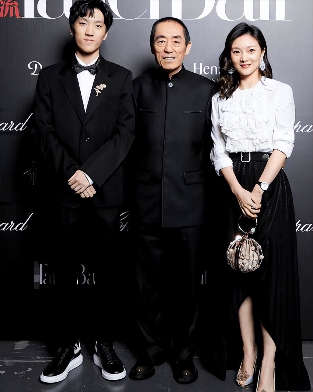 73-year-old Zhang Yimou and 41-year-old Chen Ting attended the banquet ...