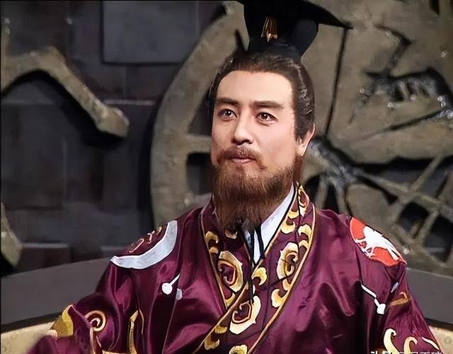 Lu Su, the "First Strategist of the Eastern Wu", appears to be honest ...