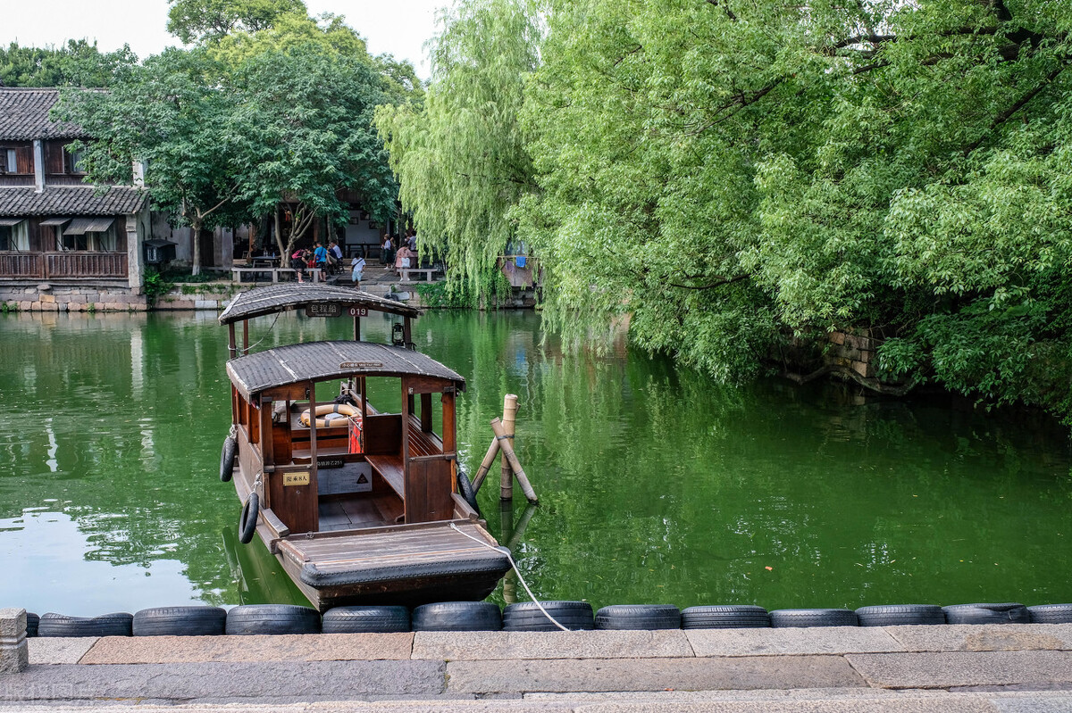 Picturesque Jiangnan Dream (original prose) - iNEWS