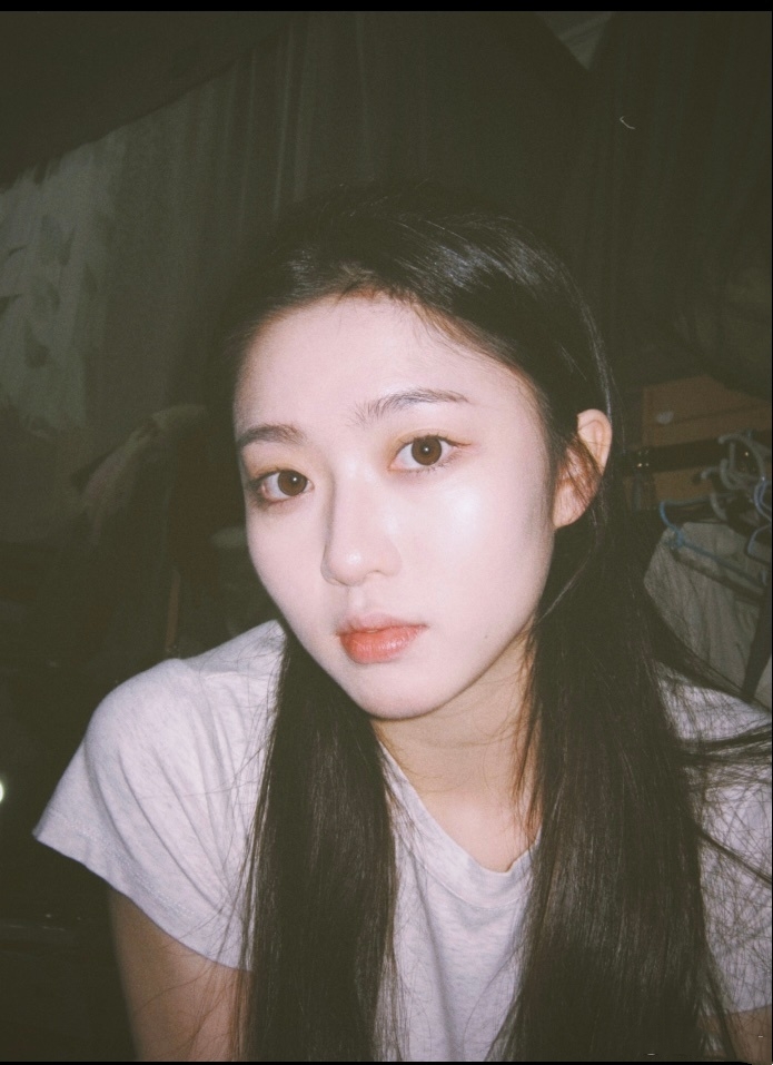 Su Qi, the goddess of beauty - iNEWS