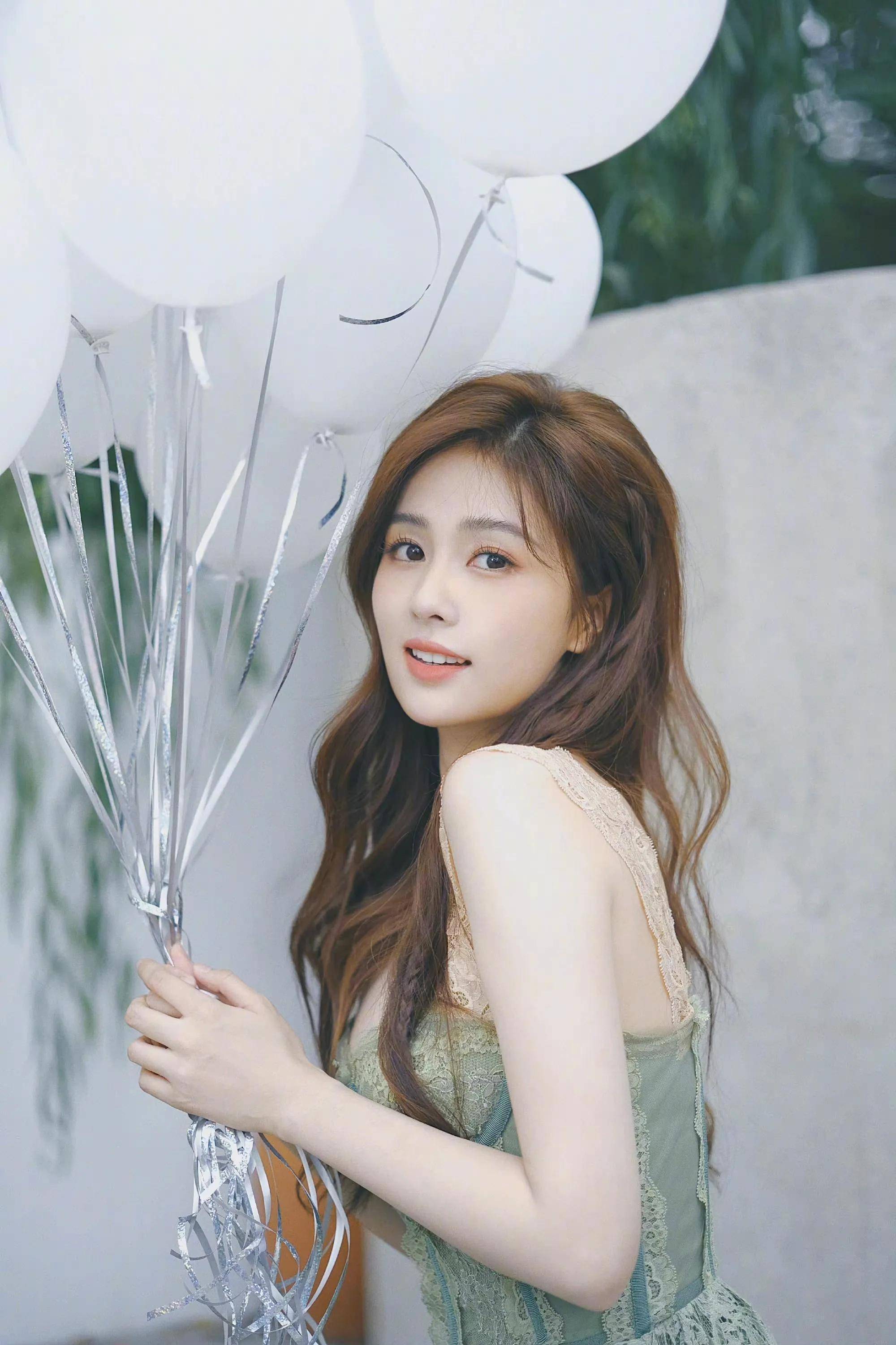 Milk skin Bai Mengyan, peerless beauty Bai Mengyan, fairy descended to ...