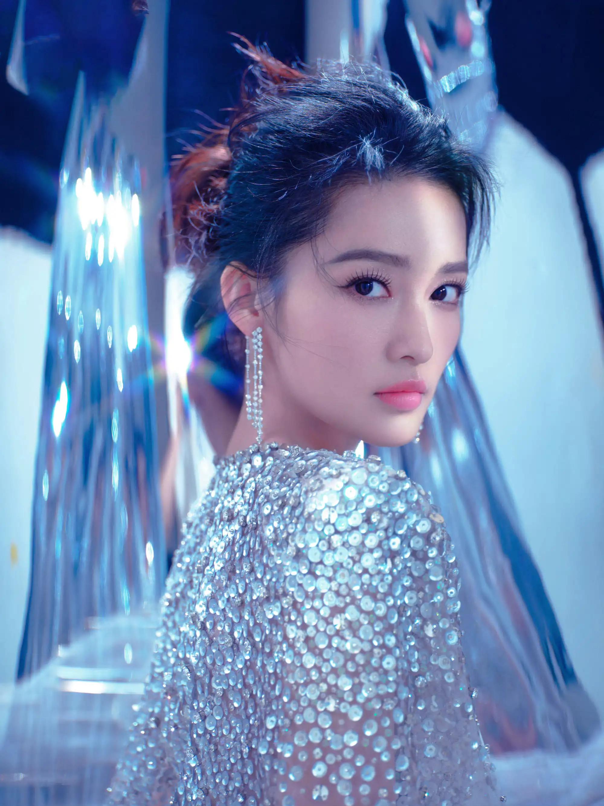 Li Qin Studio's pictures are ugly, netizens: If you don't want to post ...