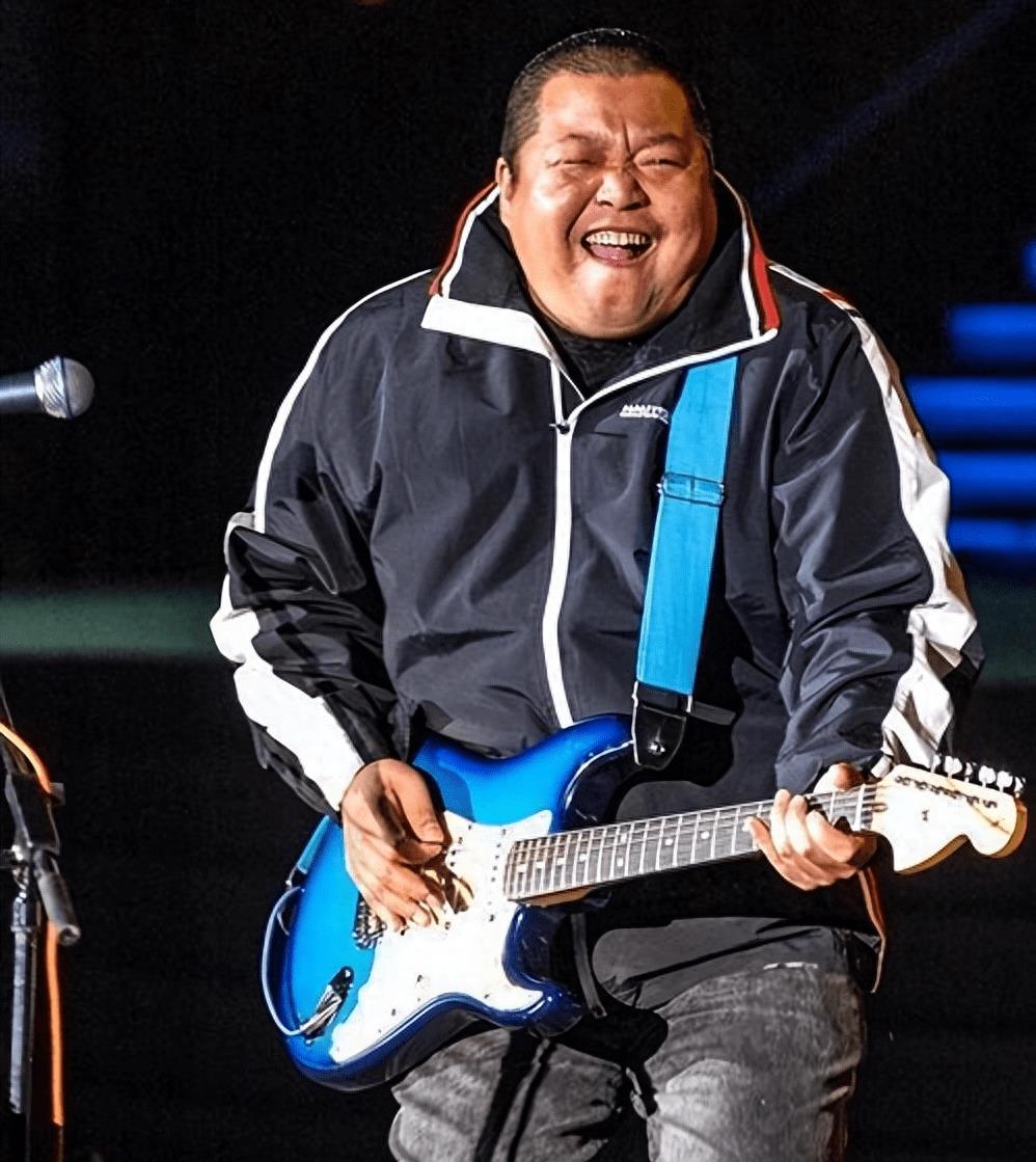 Zang Tianshuo couldn't swallow this breath after he smashed up Na Ying's concert and was beaten ...