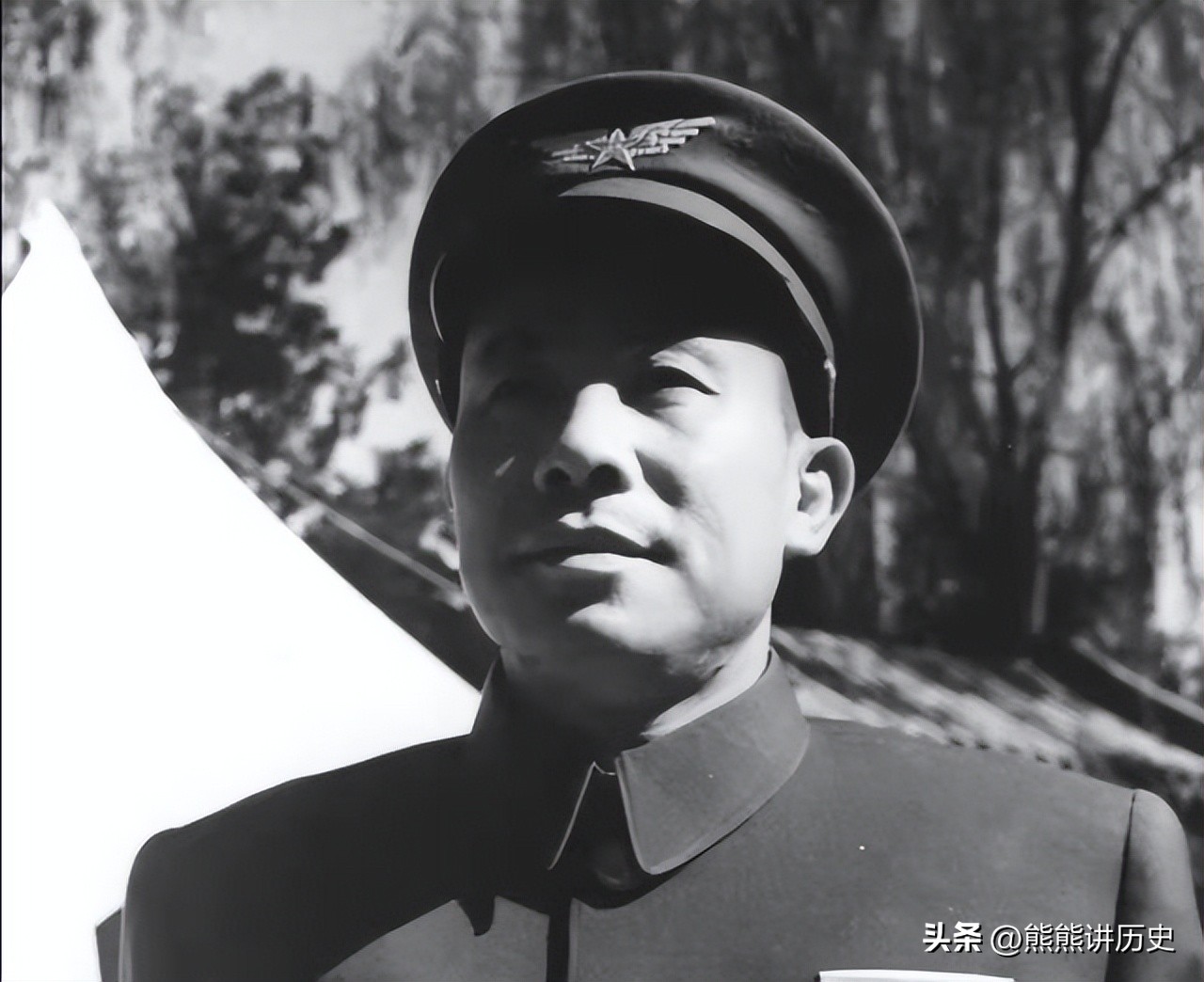 Xu Shiyou, Han Xianchu, Hong Xuezhi, and Liu Zhen all have a strong ...