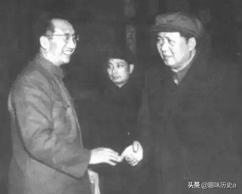 Mao Zedong's first meeting with his comrades - iNEWS