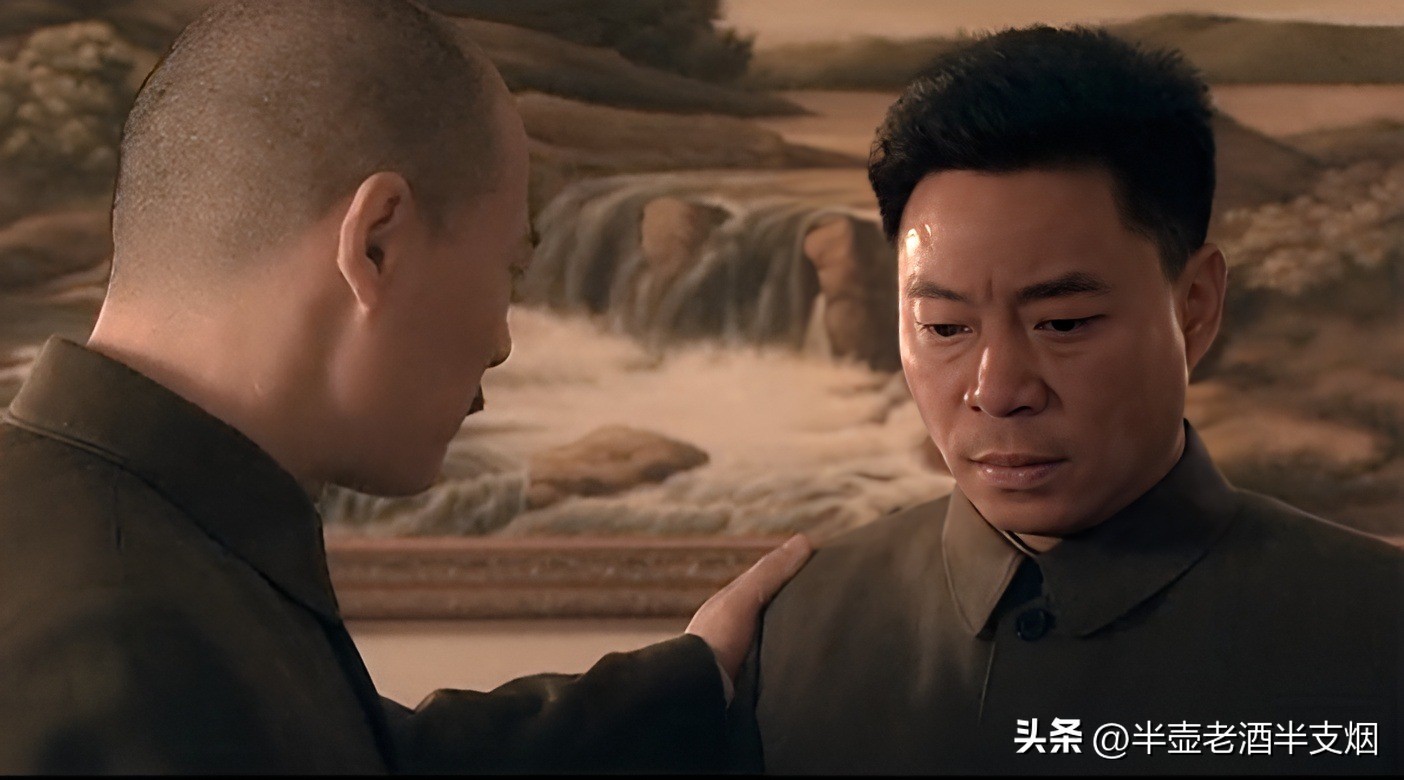 The quarrel between the giants of the Green Gang, and Zhang Xiaolin's ...