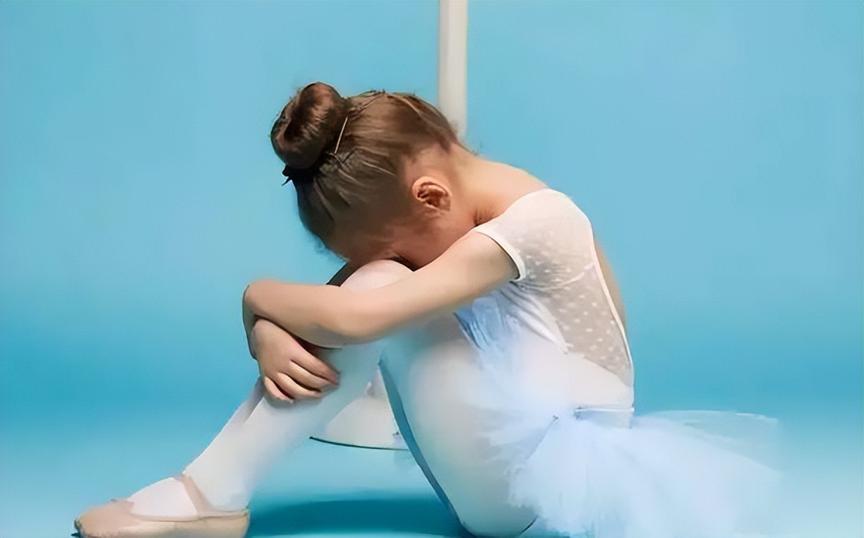 What are the symptoms of precocious puberty in children?What are the ...