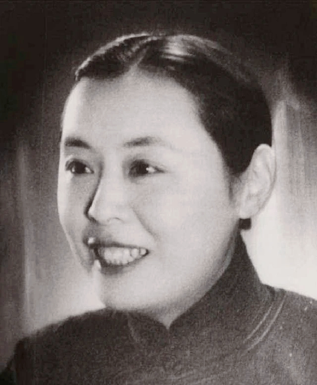 The most aggrieved love: Xu Zhimo thinks she is "soil", but because of ...