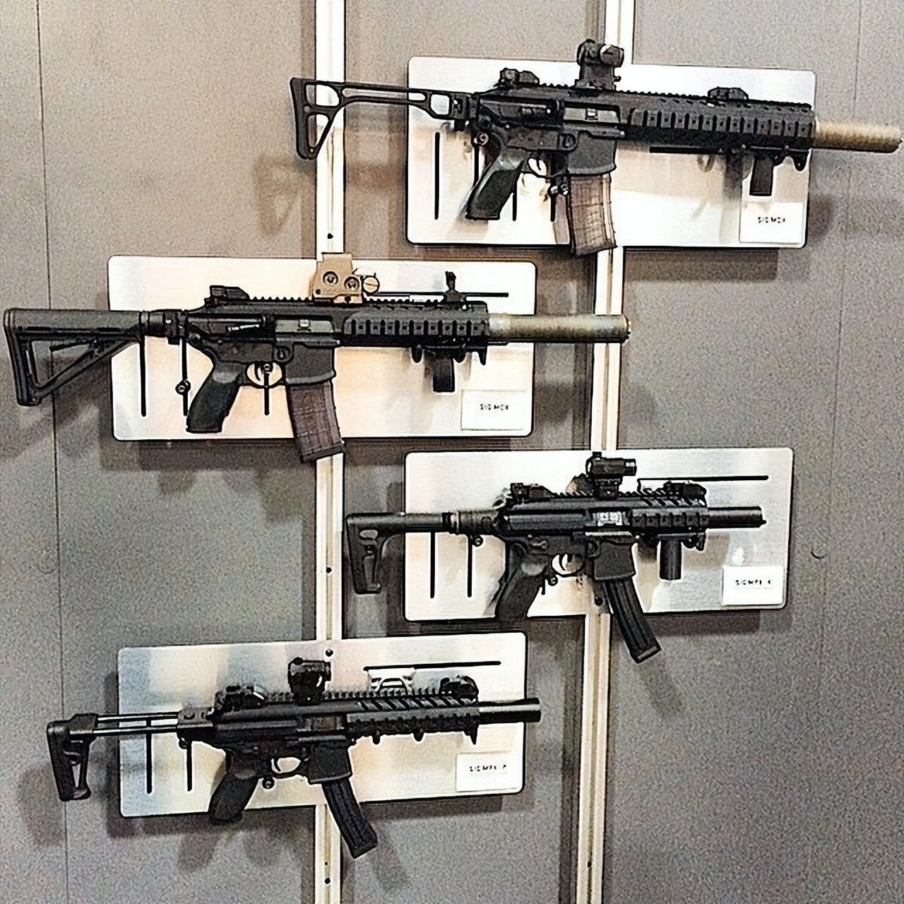 A Rifle for Special Operations: SIG MCX Assault Rifle - iNEWS