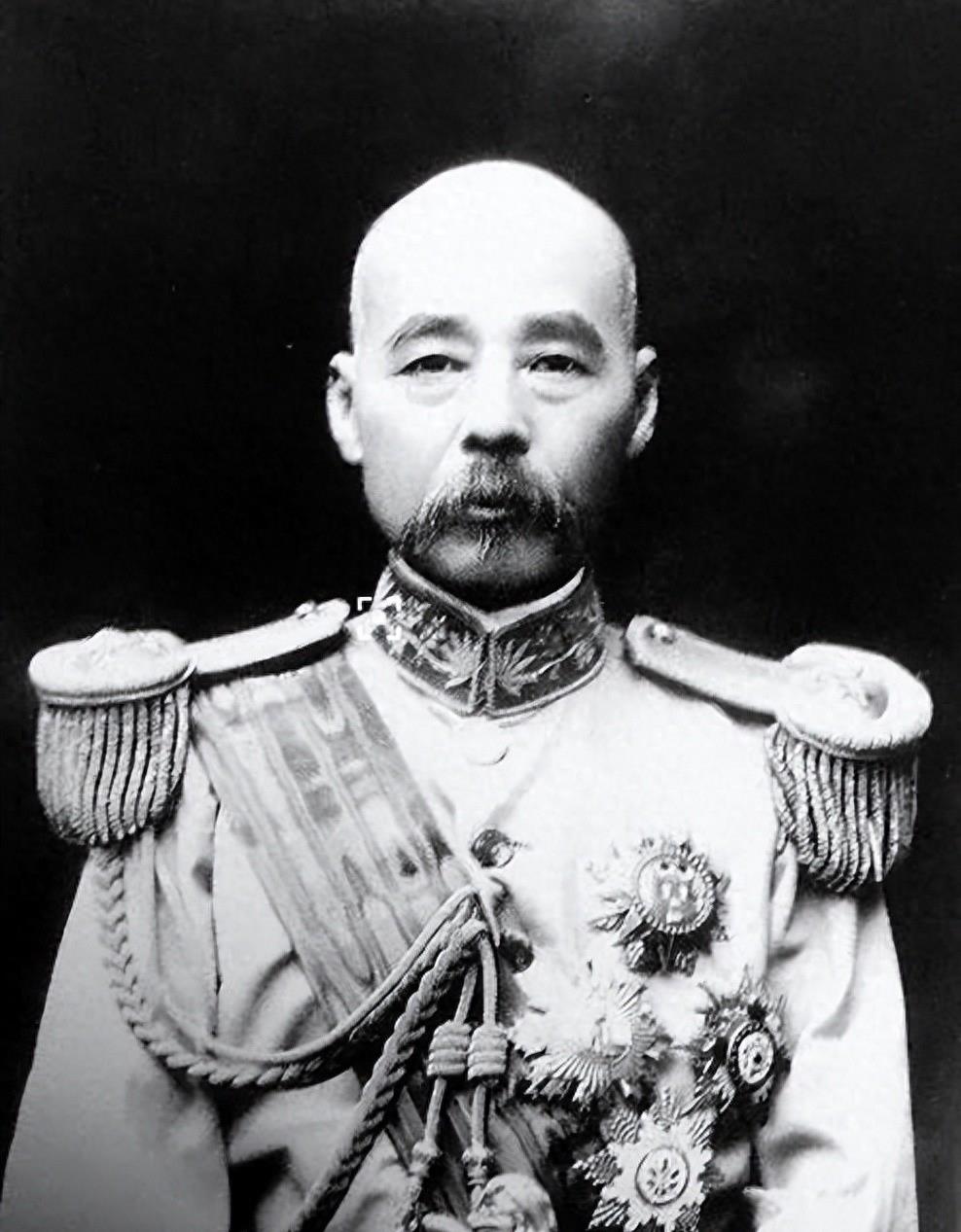 After Yuan Shikai died, why was Li Yuanhong succeeded instead of the ...