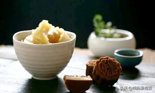 Do you know what lotus seeds are used for the lotus paste filling ...