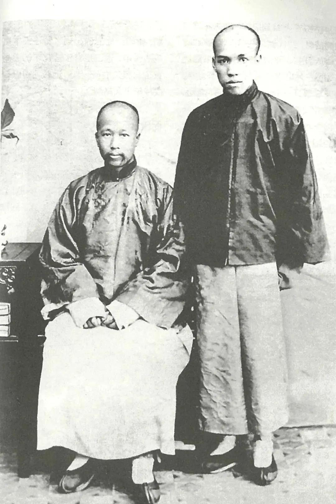 Kang Youwei and Liang Qichao, how good are their calligraphy?Which of ...