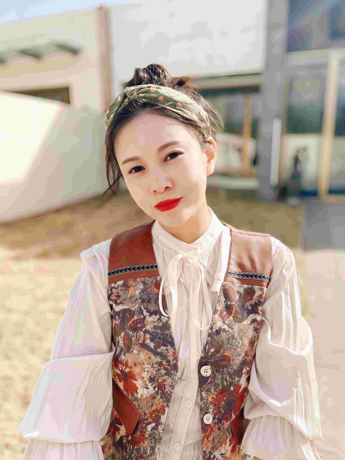 Host Liu Meixi's fresh and playful photos in spring - iMedia